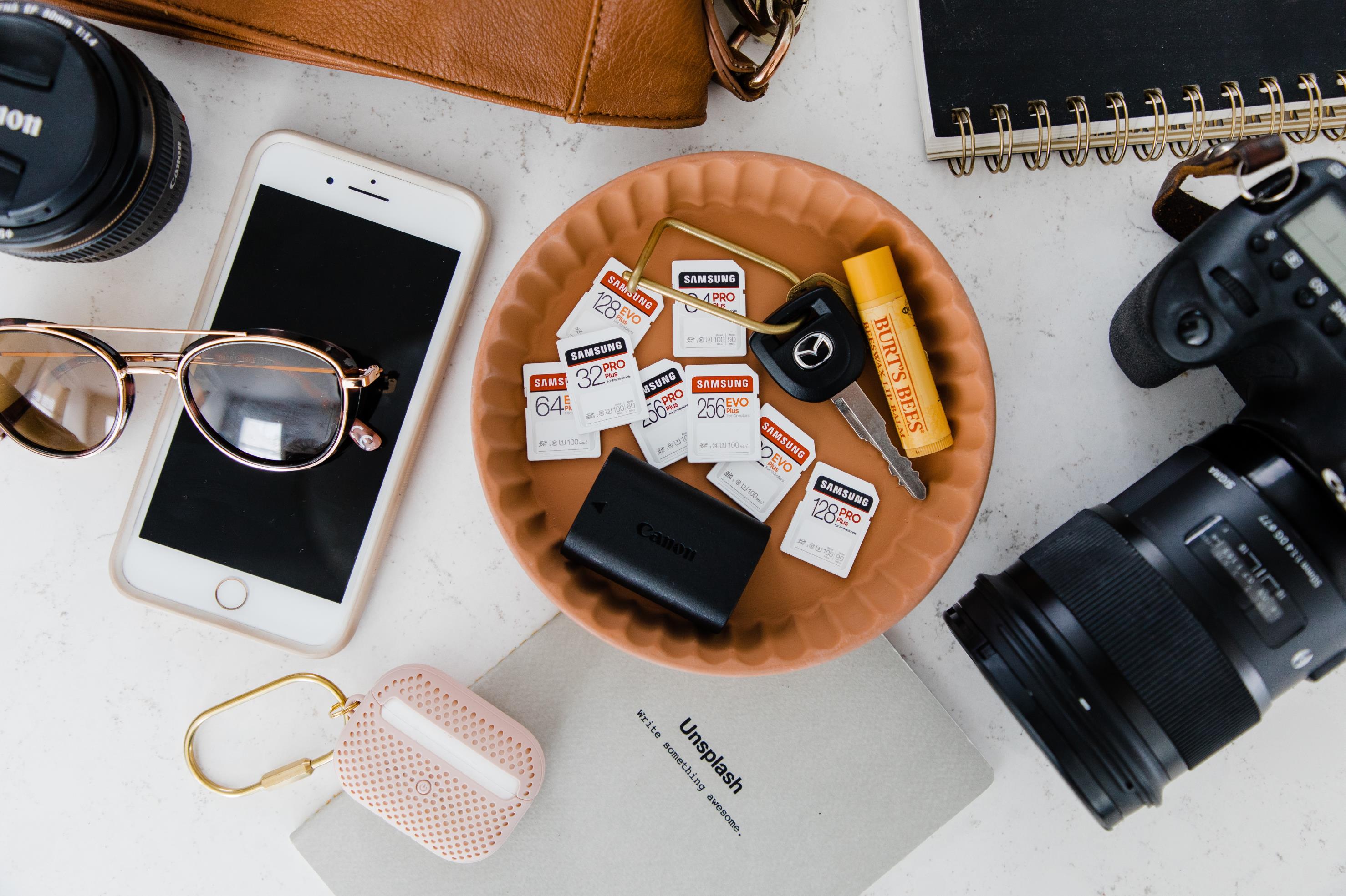 Electronics & Accessories