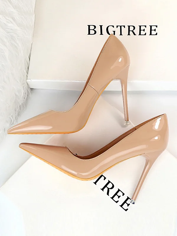 Elegant Split-Joint High Heels in Solid Colors