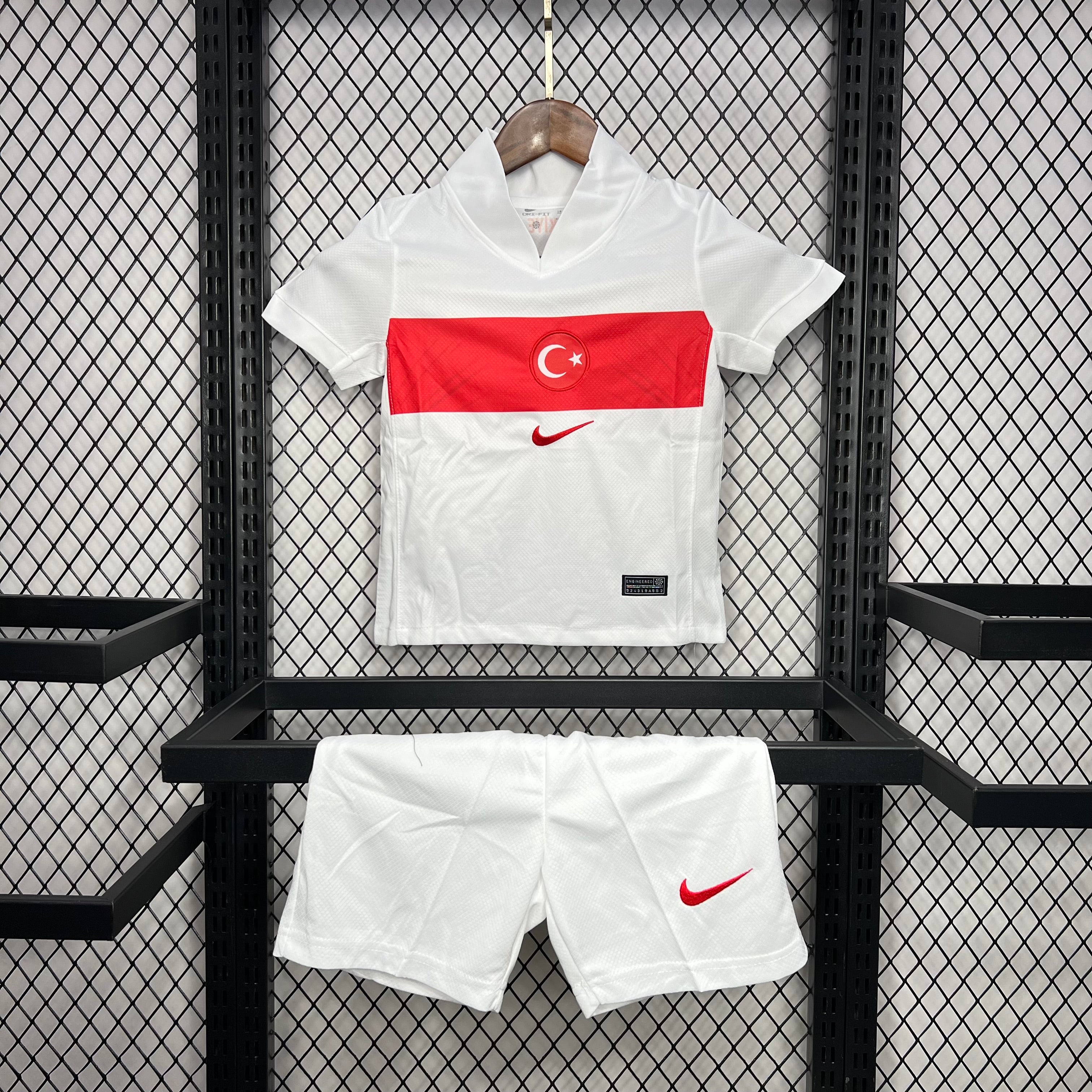 Kit Enfant Turquie 2024 2025 | La Maison du Maillot