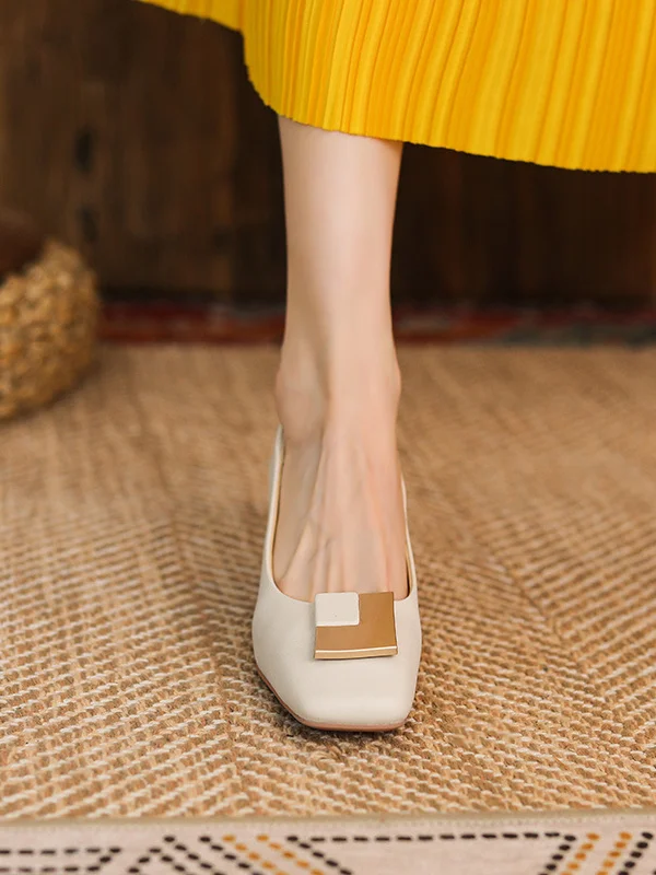 Timeless Elegance - Square Buckle Chunky Mid Heel Shoes with Square Toe