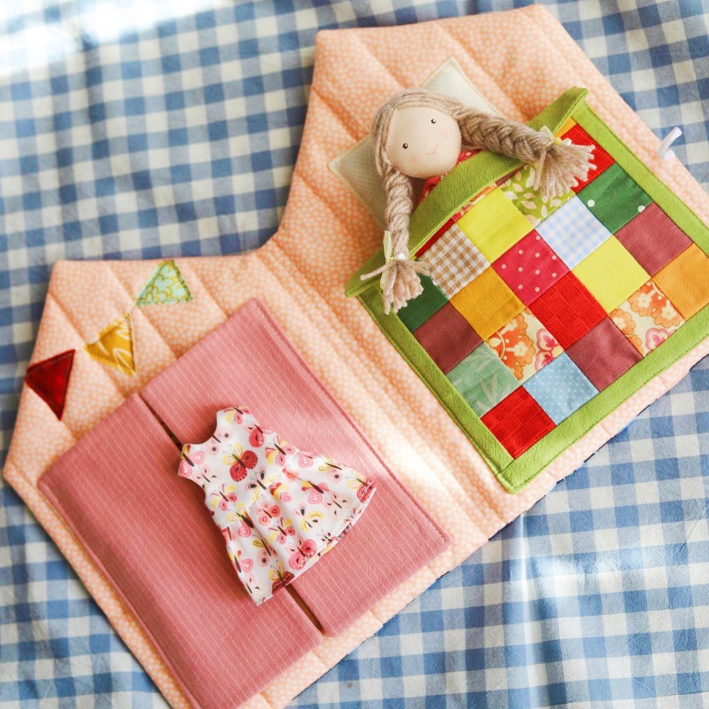DIY Cute Doll & House Template Set - With Instructions