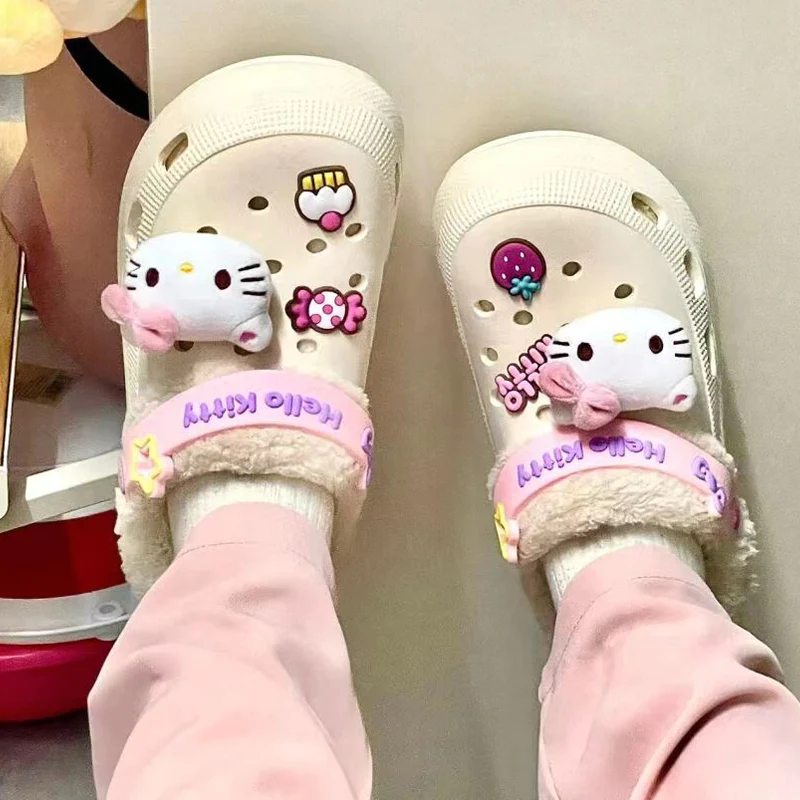 Kitty Winter Plush Crocs - Heartzcore