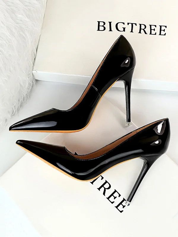 Elegant Split-Joint High Heels in Solid Colors