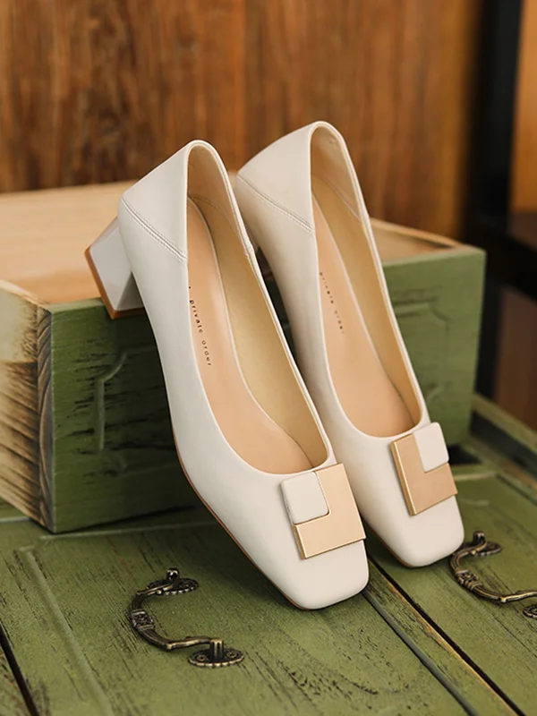 Timeless Elegance - Square Buckle Chunky Mid Heel Shoes with Square Toe