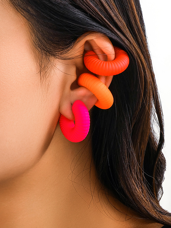 Symmetric Sophistication: Geometric Solid Color Ear Clips - Accessories